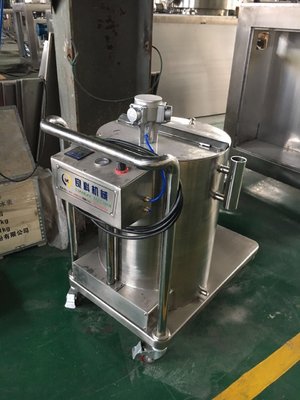 Small Batch Wet Granulation Machine , Pharmaceutical Granulator Machine supplier